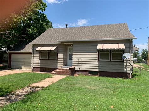 2 Bedroom 2 Bathroom Home In Comanche County Ks Comanche County
