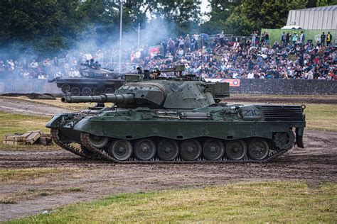 Nemesis MBT Britain S 1970s Futuristic Tank Concept
