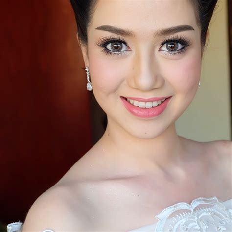 100 ทรงผมและเมคอัพเจ้าสาวสวยคลาสสิค Thainarak Net