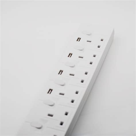 E27 Socket