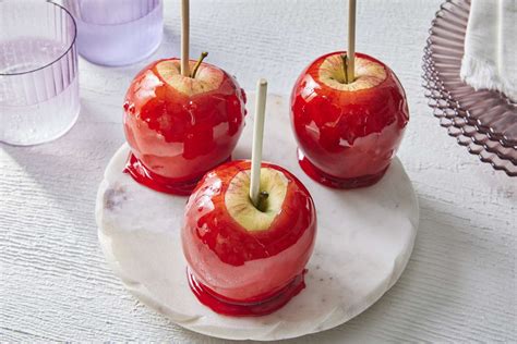 Fall Caramel Apples