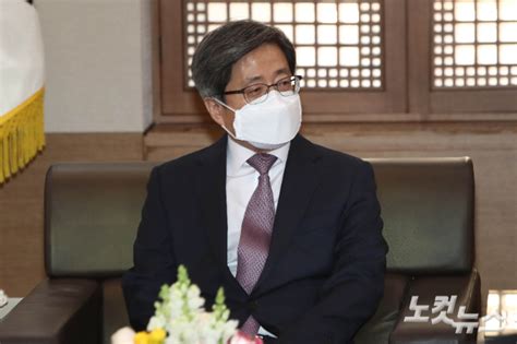 작년 법원·검찰 고위직 평균 재산 2억원씩 늘었다 노컷뉴스