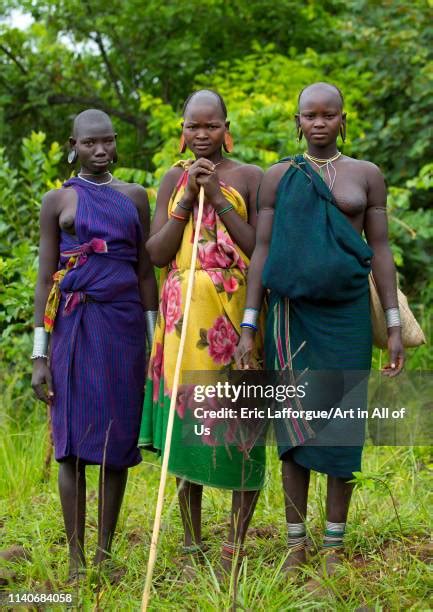 Enlarged Earlobe Photos And Premium High Res Pictures Getty Images
