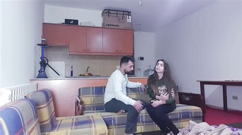 مقلب التعاطي أليم 😂 شوفو ردة فعل زوجي 😆 Youtube