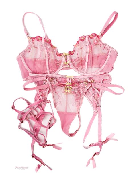 Payton Preslee Pink Gingham Set Fans Utopia