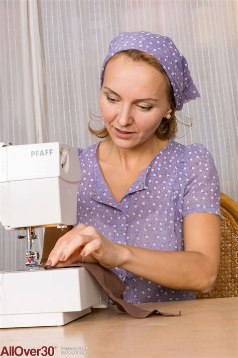 Over Woman Lisa K Pauses Her Sewing To Strip Totally Naked R Hub