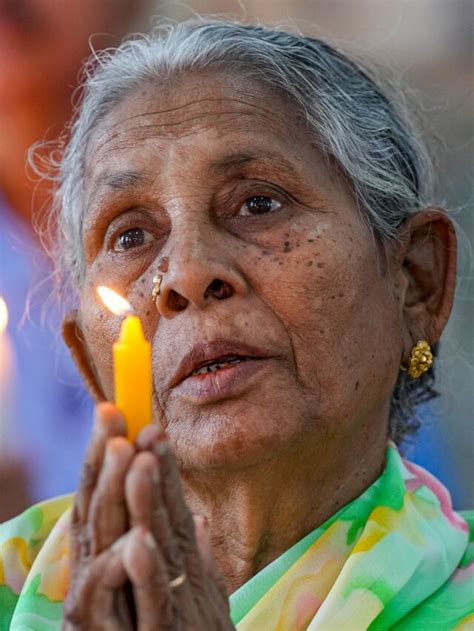 ऐसे मनाया गया यीशु का बलिदान दिवस गुड फ्राइडे