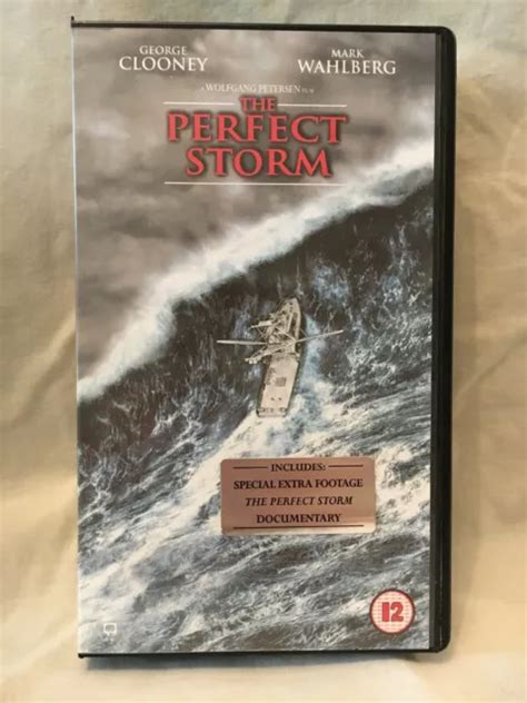 The Perfect Storm Vhs Video Mark Wahlberg And George Clooney 2000 £