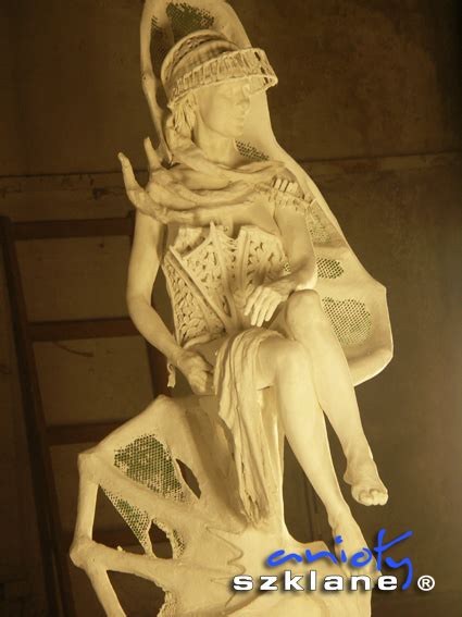 Konrad Tomaszewski I Jego Szklane Kobiety Zobacz I Posłuchaj Radio