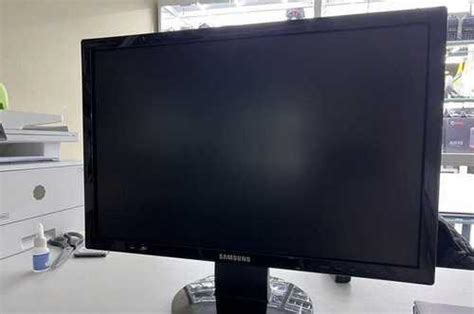 Монитор Samsung 2243lnx Москва Комьютерные аксессуары и комплектующие
