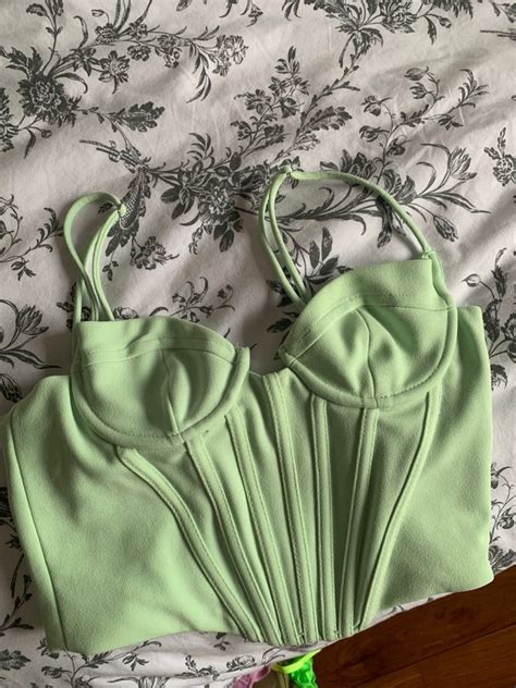 Zara Green Corset Top Womens Fashion Tops Other Tops On Carousell