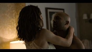 Annie Parisse Friends From College S01 E01 1080p 2017 UL SU Phun Org Forum