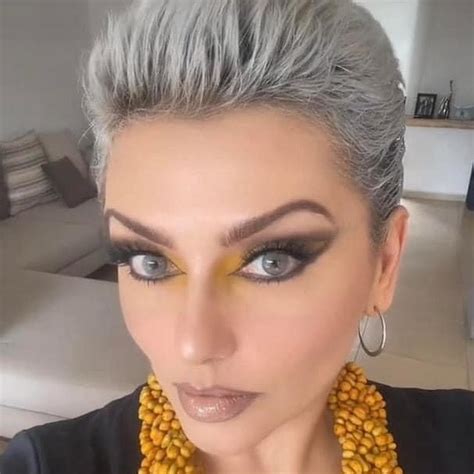 Bella Witch 9 Minutos En El Paraíso Youtube