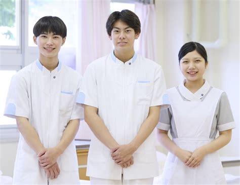 聖マリアンナ医科大学看護専門学校