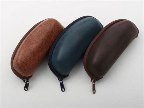 جا عینکی چرمی