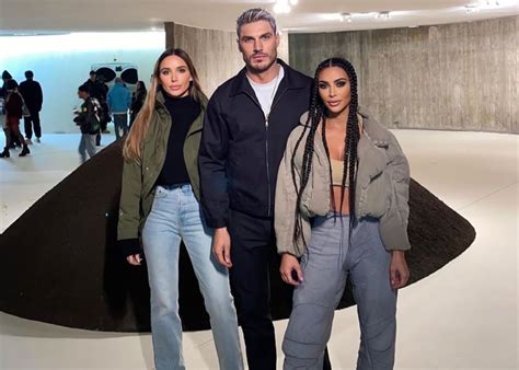 Chris Appleton Went To Town On Kim Kardashians Hair For Paris Fashion Week
