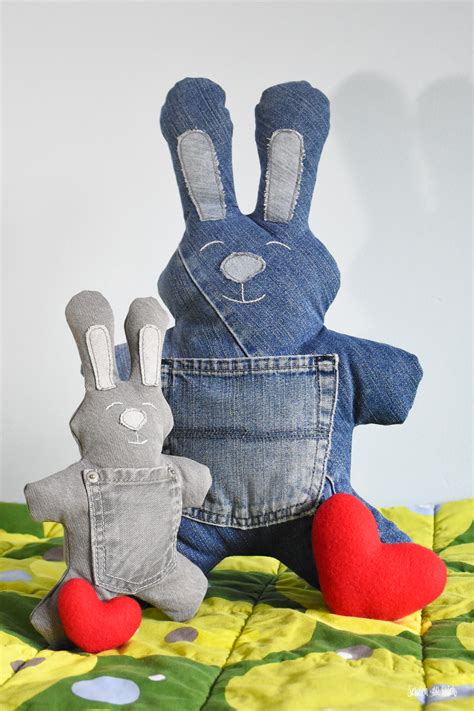 30 Denim Upcycling Ideas Using Old Jeans Scratch And Stitch