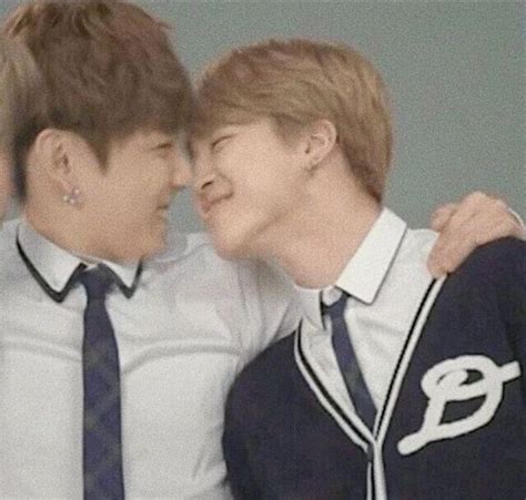 Pin De Akyuzdamla En Bts Jikook Bts Jimin