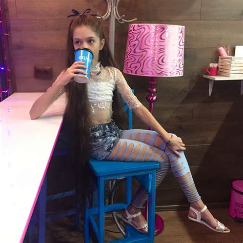 Celebridades Femeninas Por E Tvalens Dana Taranova Belleza Incipiente Todas Erofound