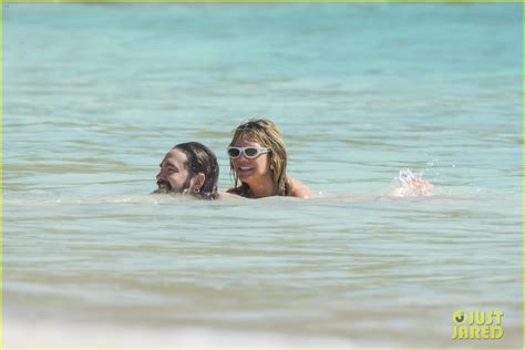 Heidi Klum And Tom Kaulitz Enjoy Pda Filled Beach Day Complete With A