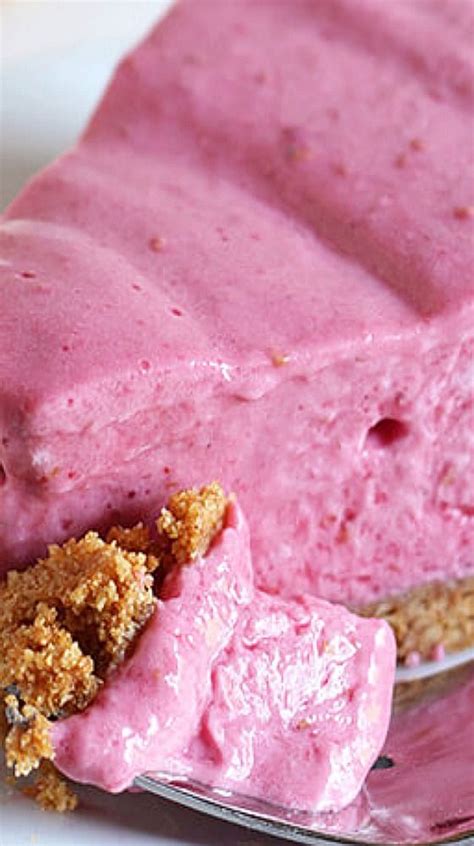 No Bake Frozen Raspberry Pie Raspberry Recipes Raspberry Pie Desserts