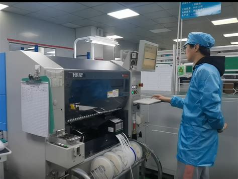30m Hdmi无线收发器便携式点对点即插即用高清无线传输器多接口 阿里巴巴