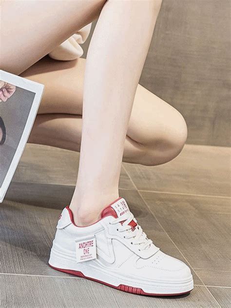 에덴 소가죽 키높이 통굽 운동화 A572779