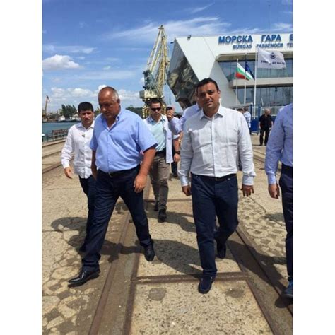 Борисов Три дена търчат да ходят да видят че се пусна „Струма”