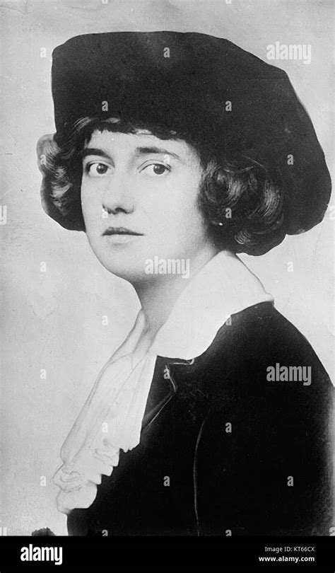 A Detailed Depiction Of The Thawing Process Showing The Transition From Frozen To Liquid State