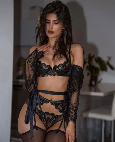 Lingerie Noir Rlingerienoir