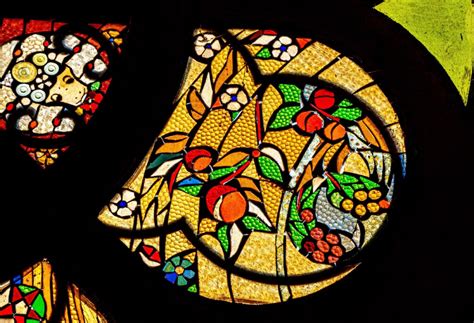 Conferencia Nidea Danessa Artista Del Vidrio Y El Vitral En Bolívarobjetos Con Vidrio