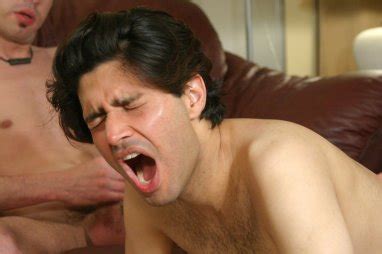 FREE Gay Threesome Kissing Pictures XNXX COM FREE Gay Threesome Kissing Pictures XNXX COM