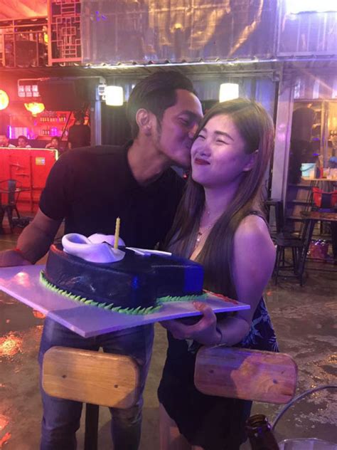 អ្នកណាមិនច្រណែន បើប្រពន្ធ ប្រាក់ មុន្នីឧត្តម លេងបែបនេះ ដាក់ស្វាមី មានវីដេអូ Khmerload