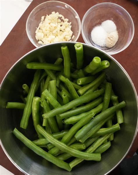 Dry Fried Garlic Green Beans Cj Eats Recipes