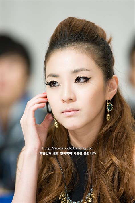Dara 2ne1 Gorgeous DARA 2NE1 Photo 32358725 Fanpop