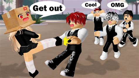 Girl Won T Show Face In School The Real Face Reveal Episode Story Roblox Youtube