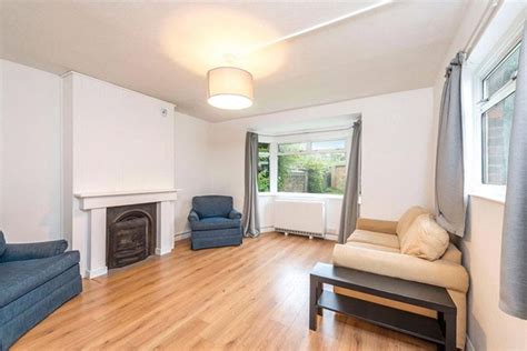 034 auction 12th september 2024 24 avenue gardens london sw14 8bp