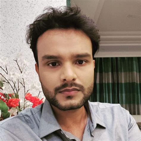 Shivam Singh On Linkedin Uber Generates 38byear Without Owning A Single Car 🚀 Airbnb Earns