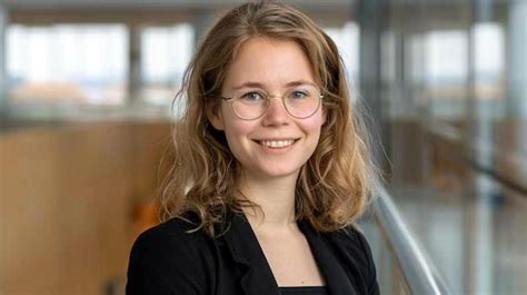 Premium Photo Smiling Data Scientist Headshot