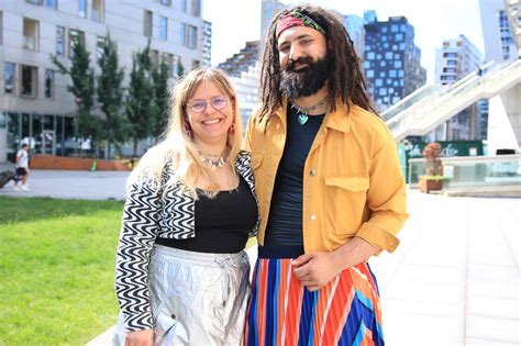 Polyamorøs Åpent Forhold «naked Attraction Paret Er Polyamorøse Dater Og Har Sex Med Andre