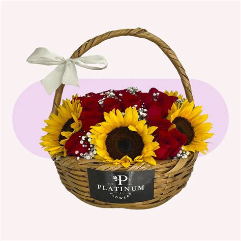 Canasta 24 Rosas Rojas Y 6 Girasoles Con Gypso Platinum Flowers