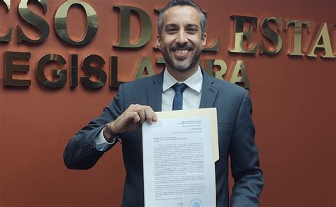 Denuncia Gene Bojórquez al Congreso de Sinaloa y a Pedro Lobo