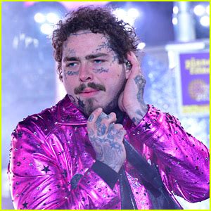 Post Malone Injures Ankle In Another On Stage Fall After Bruising Ribs
