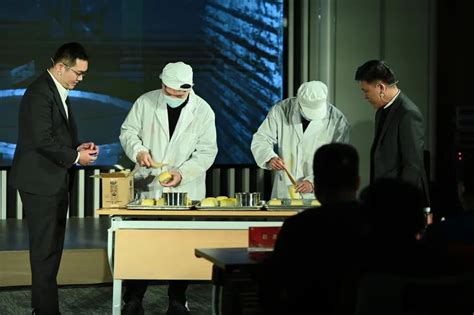 让理论学习更有穿透力、感染力！宝山这堂情景党课开讲