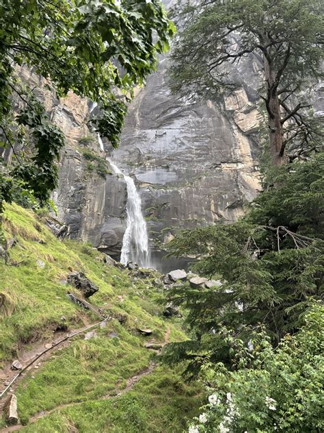 Jogini Waterfall Trek Manali Rdesitravellers