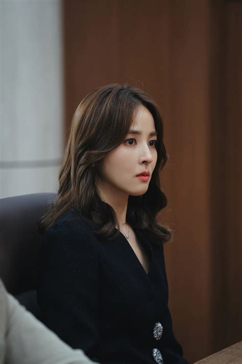 한혜진 ‘신성한 이혼서 선보일 짙은 감성…새로운 연기 변신 예고 비즈엔터