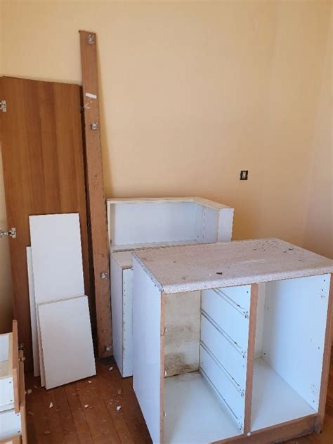 Ντουλάπια για όλες τις χρήσεις κουζίνας και μπάνιου αγγελίες στον Ν