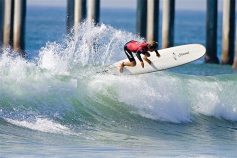 Surfing Wave Riding Terms History Hawaii Facts Britannica