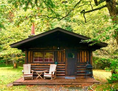 Rustic Log Cabin 1 Rustic Retreat In Lisbon