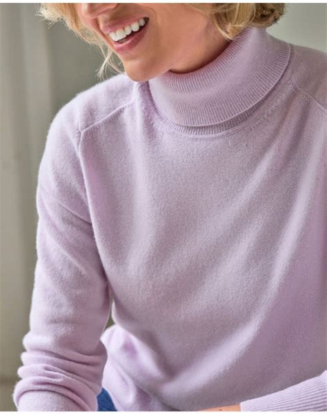Wisteria Womens Cashmere Turtle Neck Sweater Pure Collection